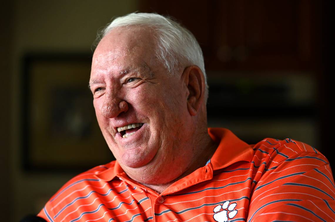Breaking: Clemson Tigers to welcome legend Danny Ford as he's set to ...
